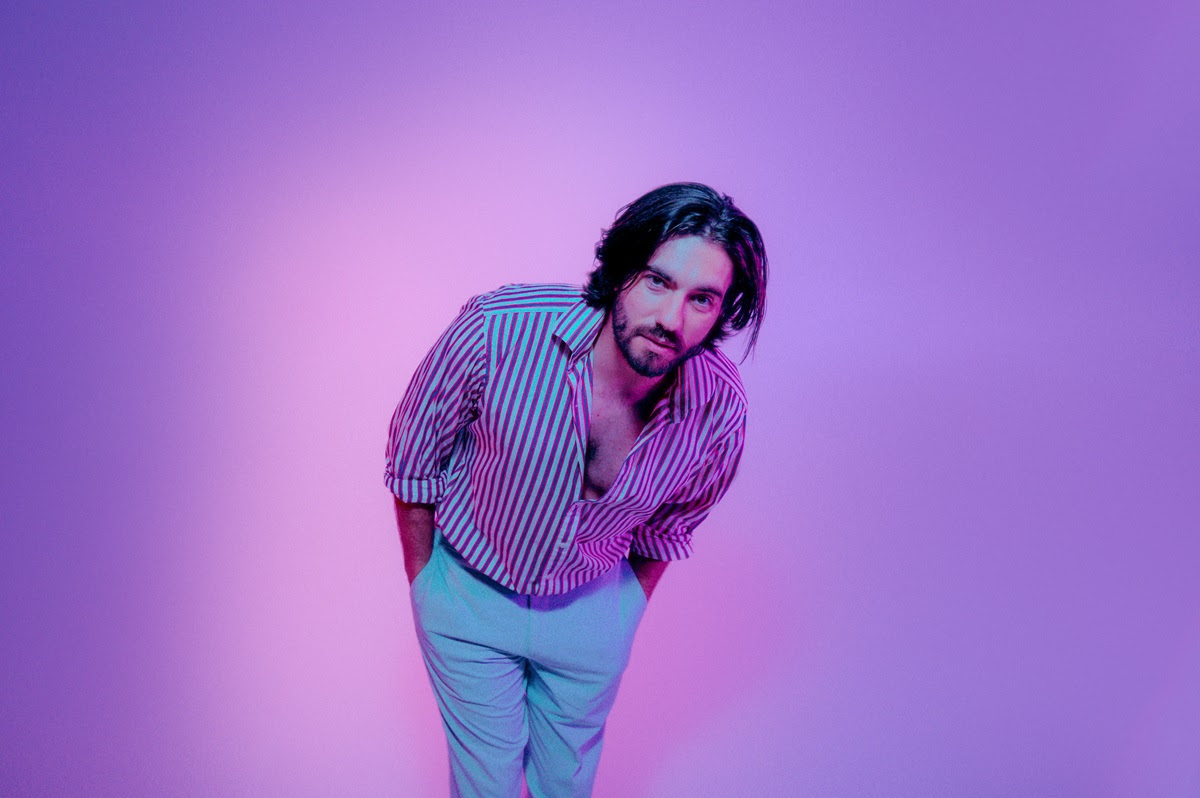 DUSTYN releases new track ‘RIGHT WHERE YOU ARE’ Alongside announcement ...