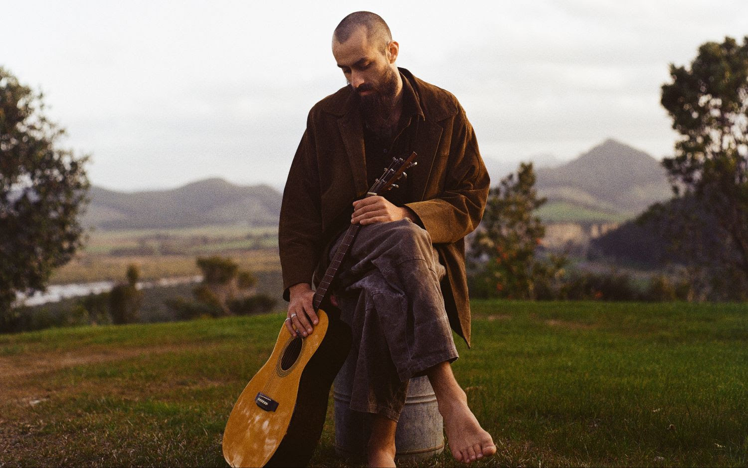 NZ indie-folk troubadour Solomon Crook returns | The Partae